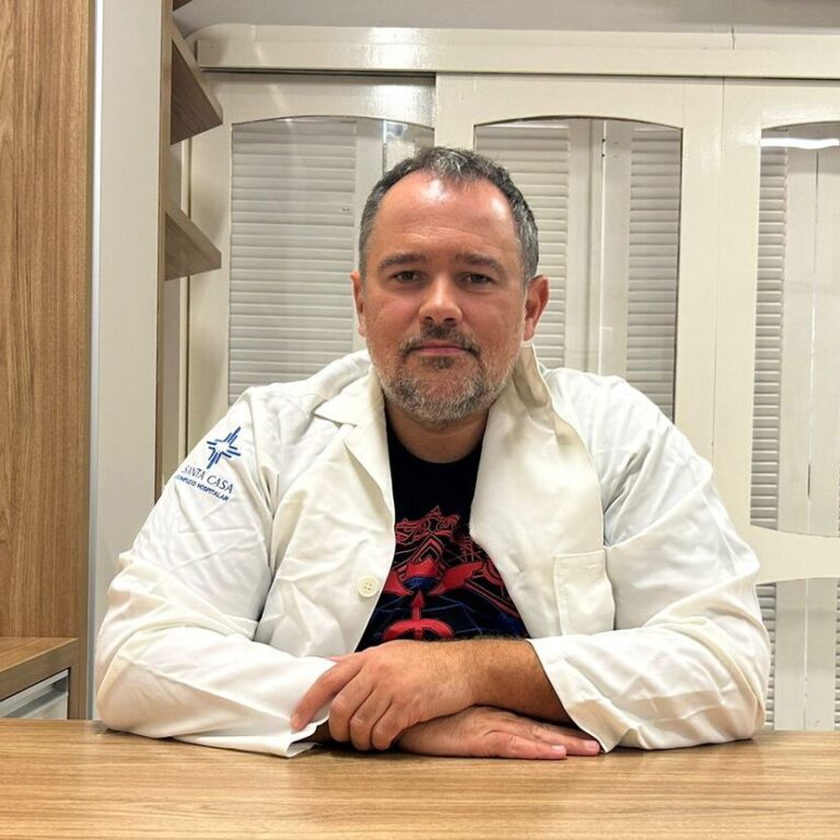 Dr. Lucas Leite – Clínica Alffi